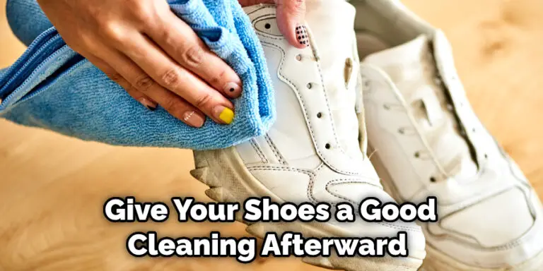 How to Clean Poop Off Shoes - 7 Steps to Follow (2025)